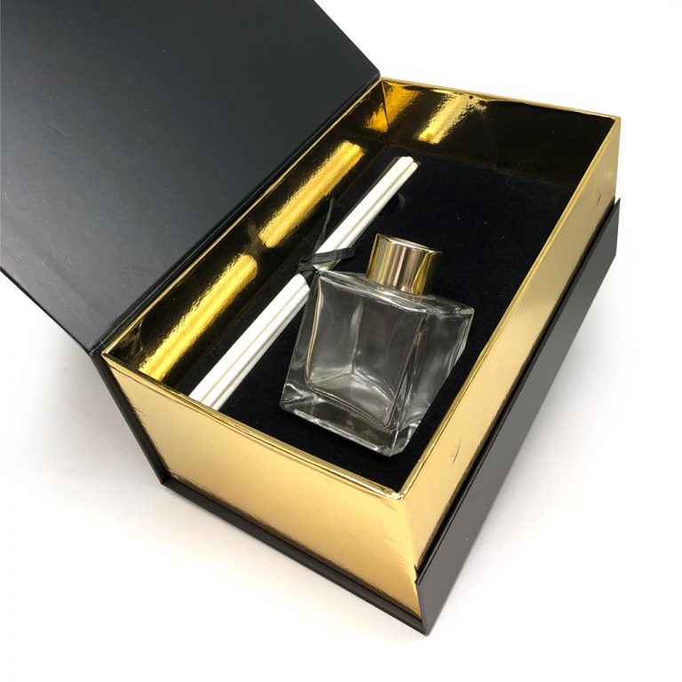 Small 100ml Premium Square Clear Diffuser Set (Gold Cap) – Kraft & Gold ...